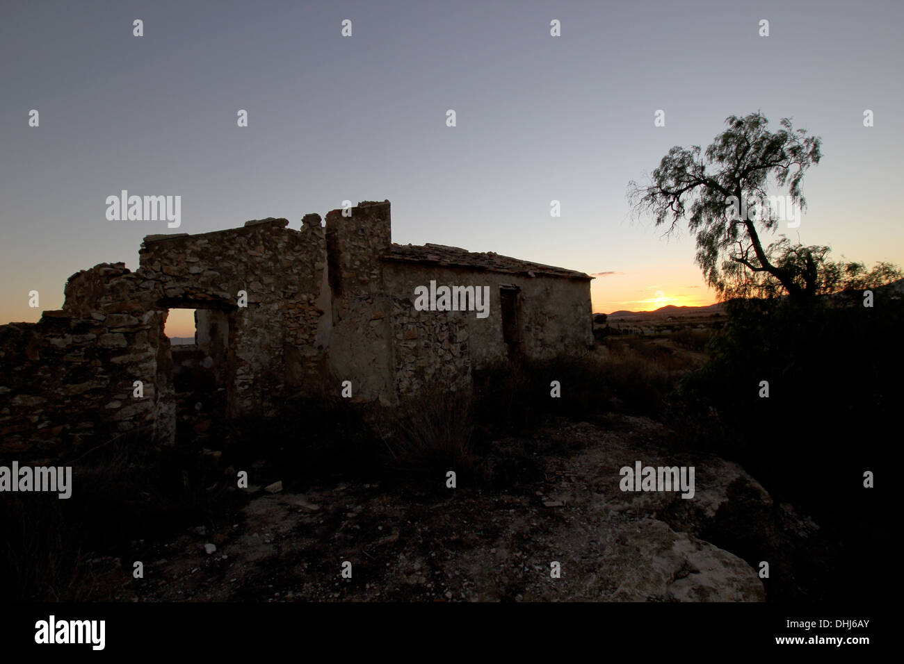 Ruiin hi-res stock photography and images - Alamy