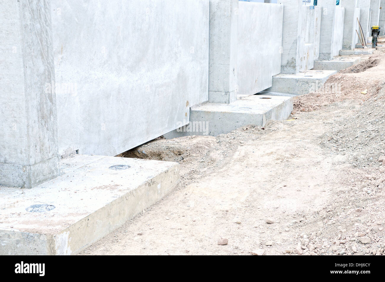 Structural foundations hi-res stock photography and images - Alamy