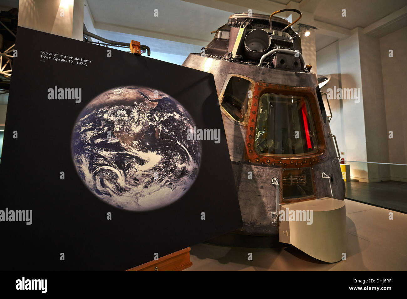 The Science Museum is one of three major museums on Exhibition Road in ...