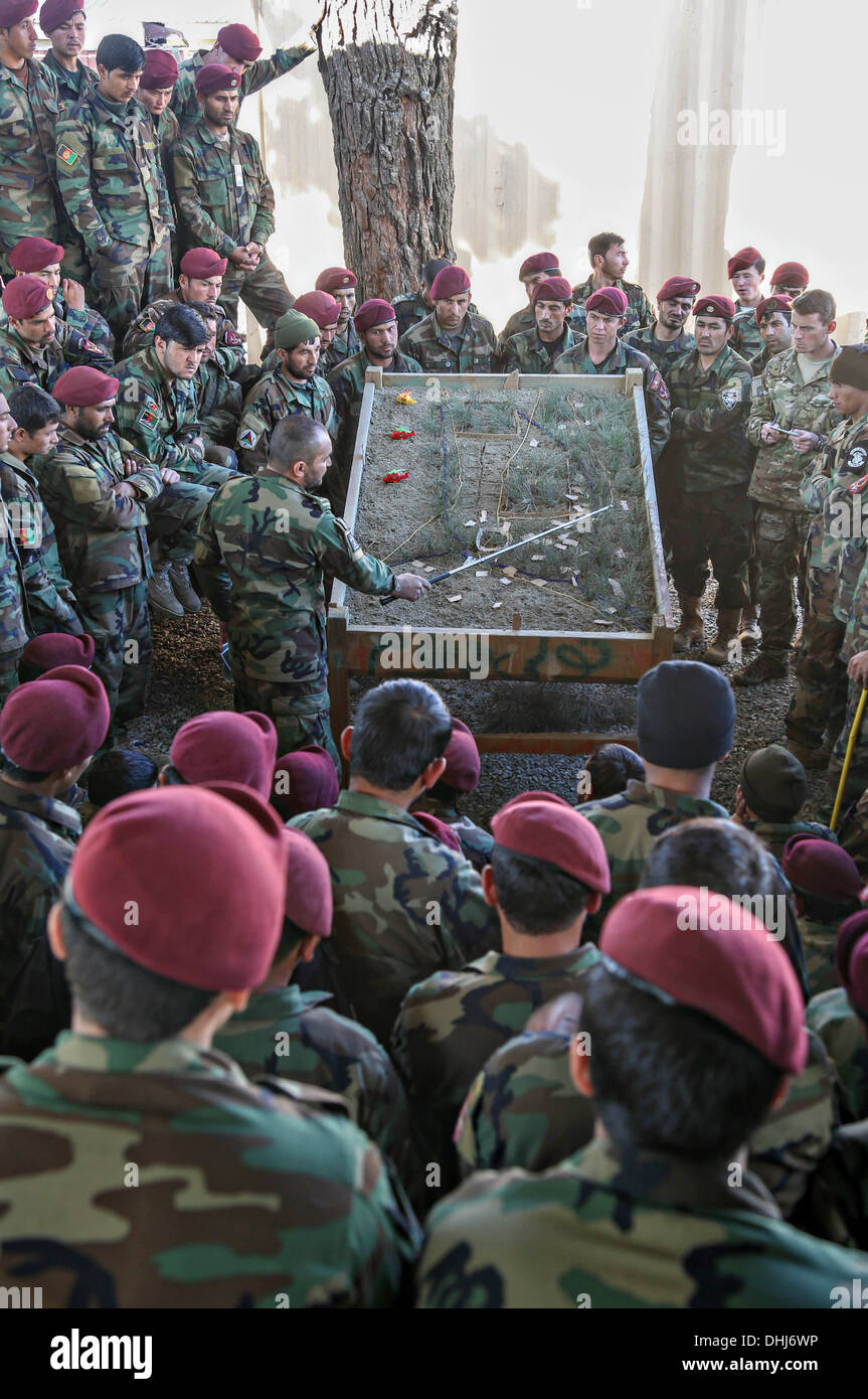 Commanders plan hi-res stock photography and images - Alamy