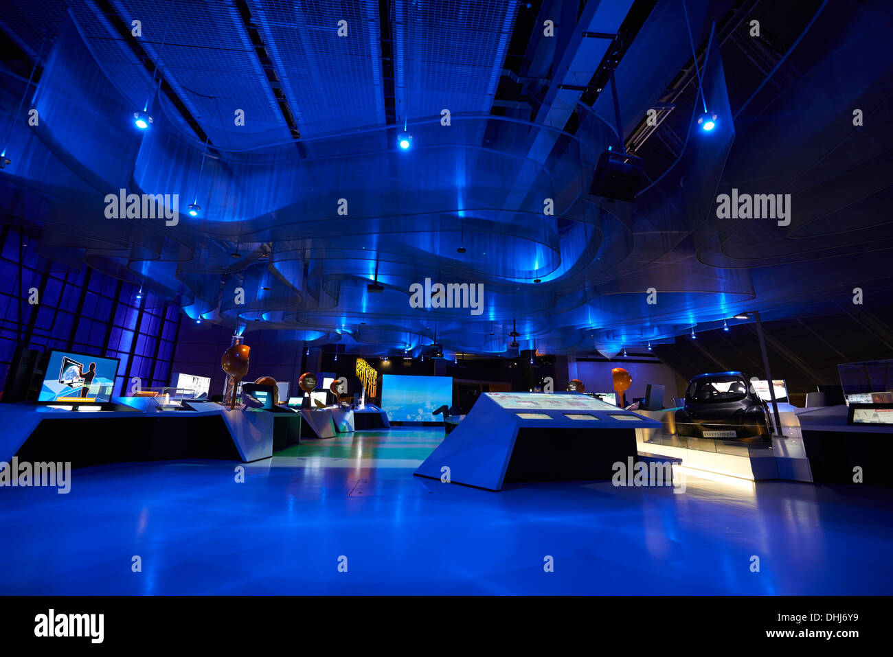 The Science Museum is one of three major museums on Exhibition Road in ...