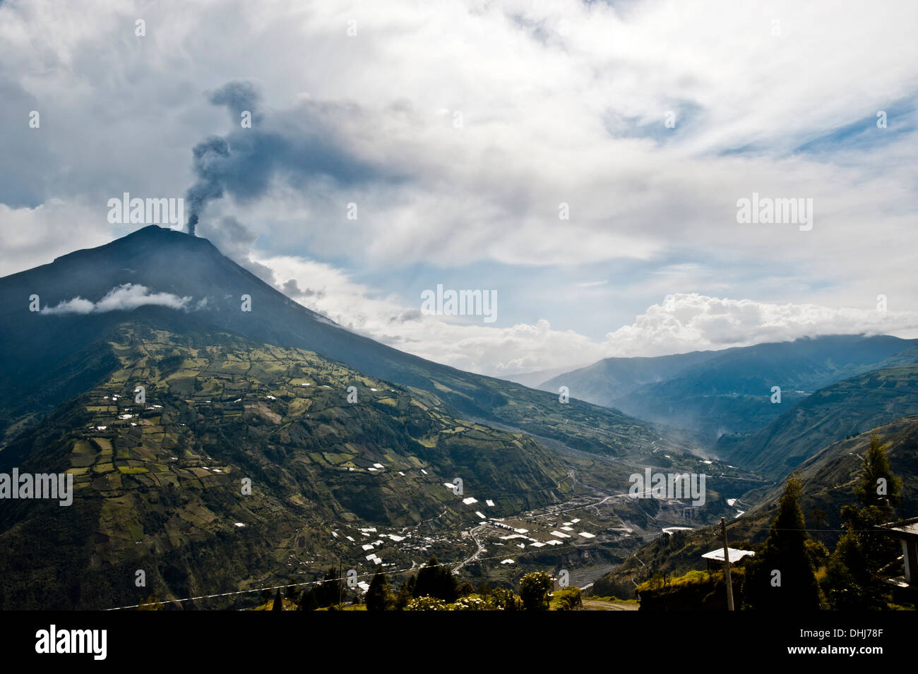 The eruption of a volcano hi-res stock photography and images - Alamy