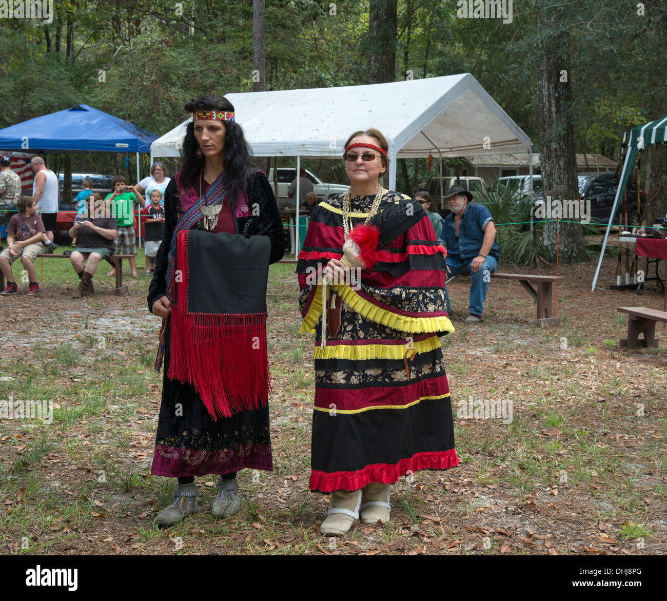 Seminole indian women hi-res stock photography and images - Alamy