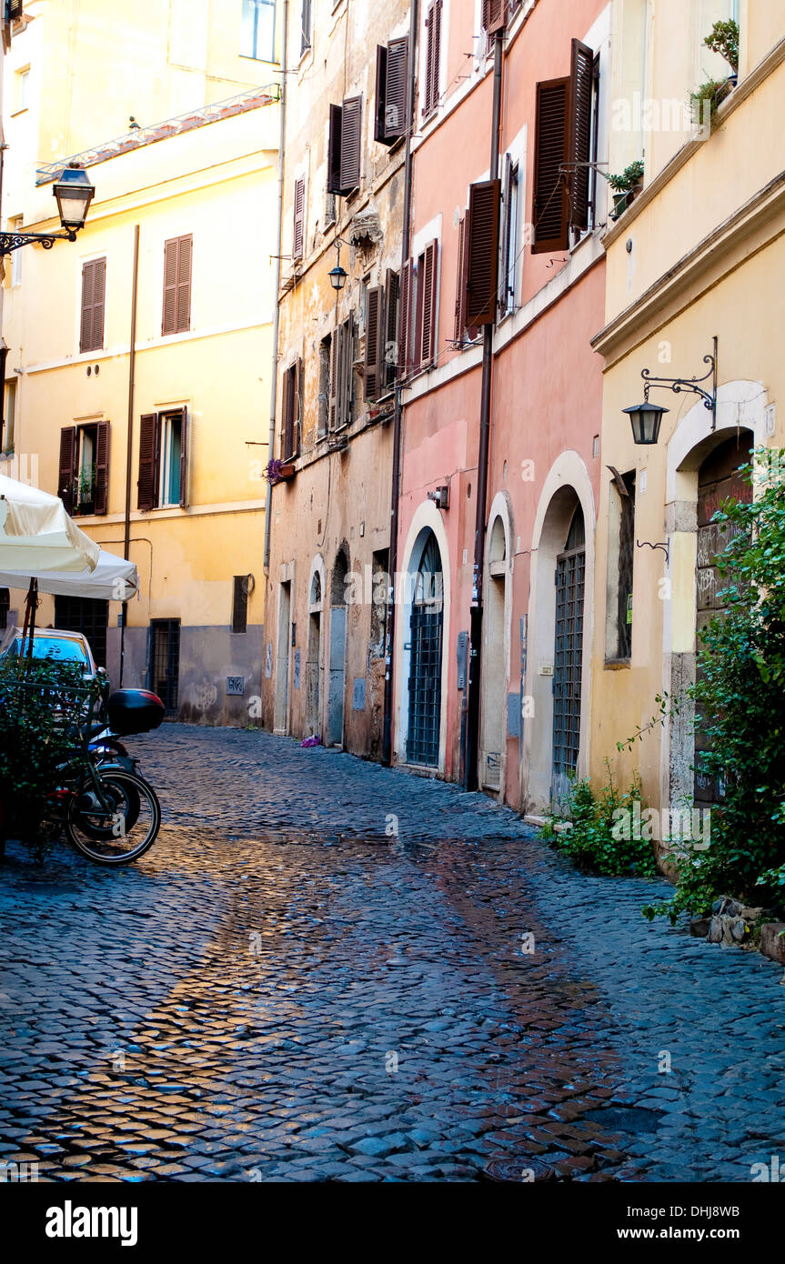 Empty street in rome hi-res stock photography and images - Alamy