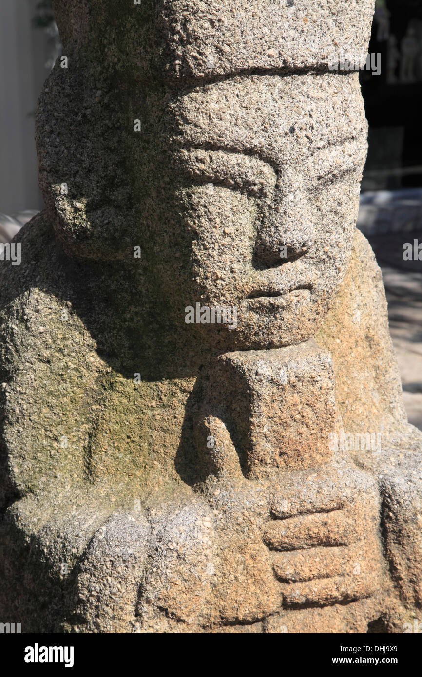South Korea, Seoul, Insa-dong, stone statue Stock Photo - Alamy