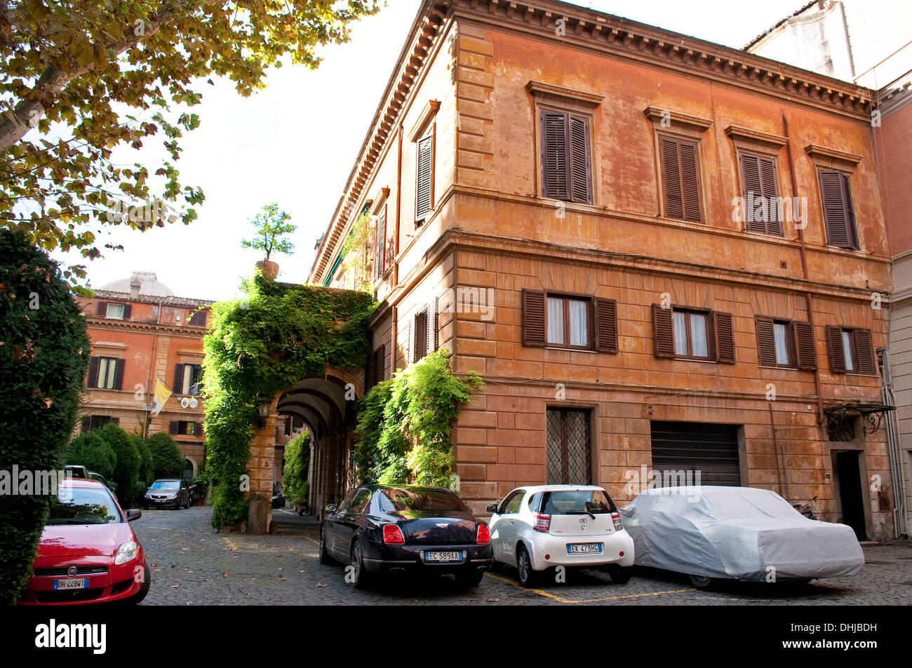 Sovereign military order of malta hi-res stock photography and images ...