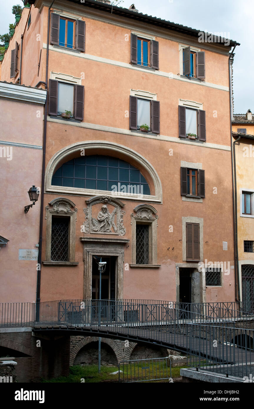 Portico d'Ottavia, Roman Jewish ghetto district, Italy Stock Photo - Alamy