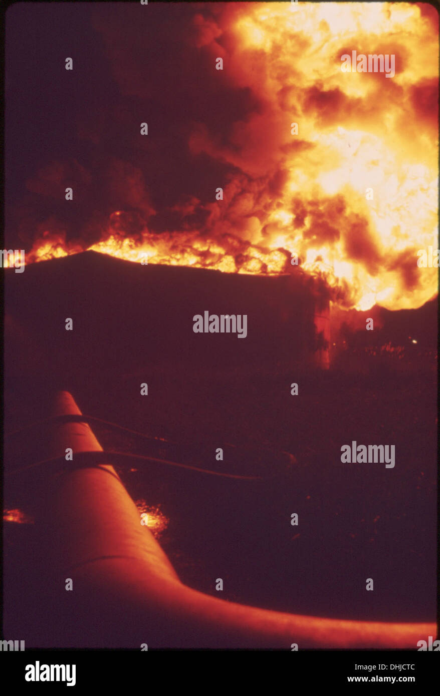 Struck oil hi-res stock photography and images - Alamy