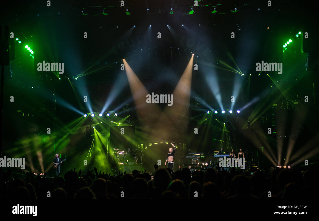 Pop singer Pink performing live Stock Photo - Alamy