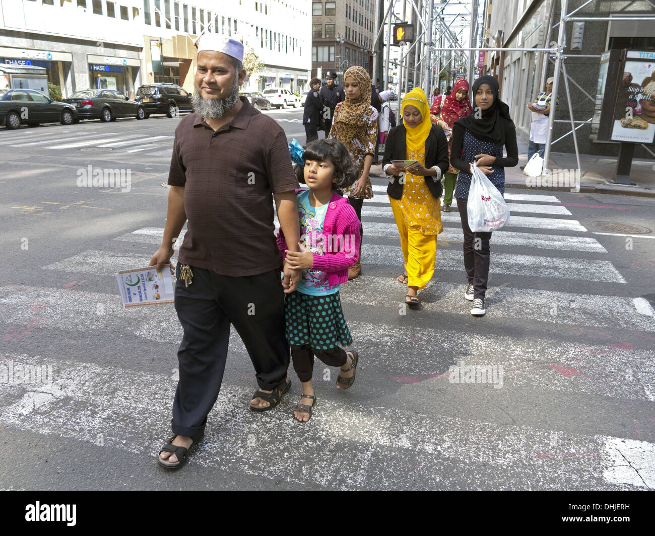 Indonesian Americans going to the Annual Muslim Day Parade, New York ...