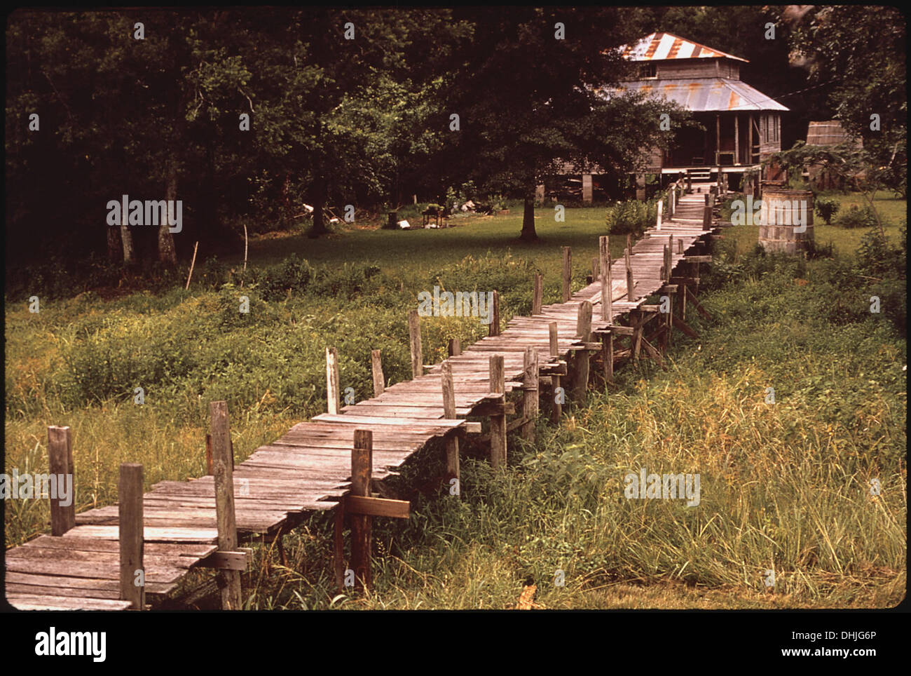 House on mississippi river batture hi-res stock photography and images ...
