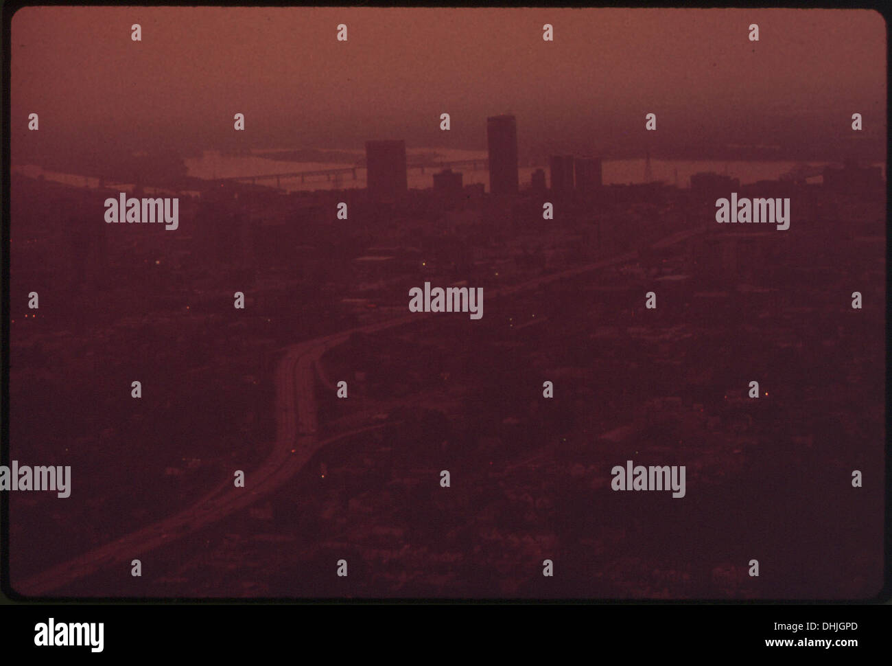 SMOG OVER LOUISVILLE AND OHIO RIVER 957 Stock Photo - Alamy