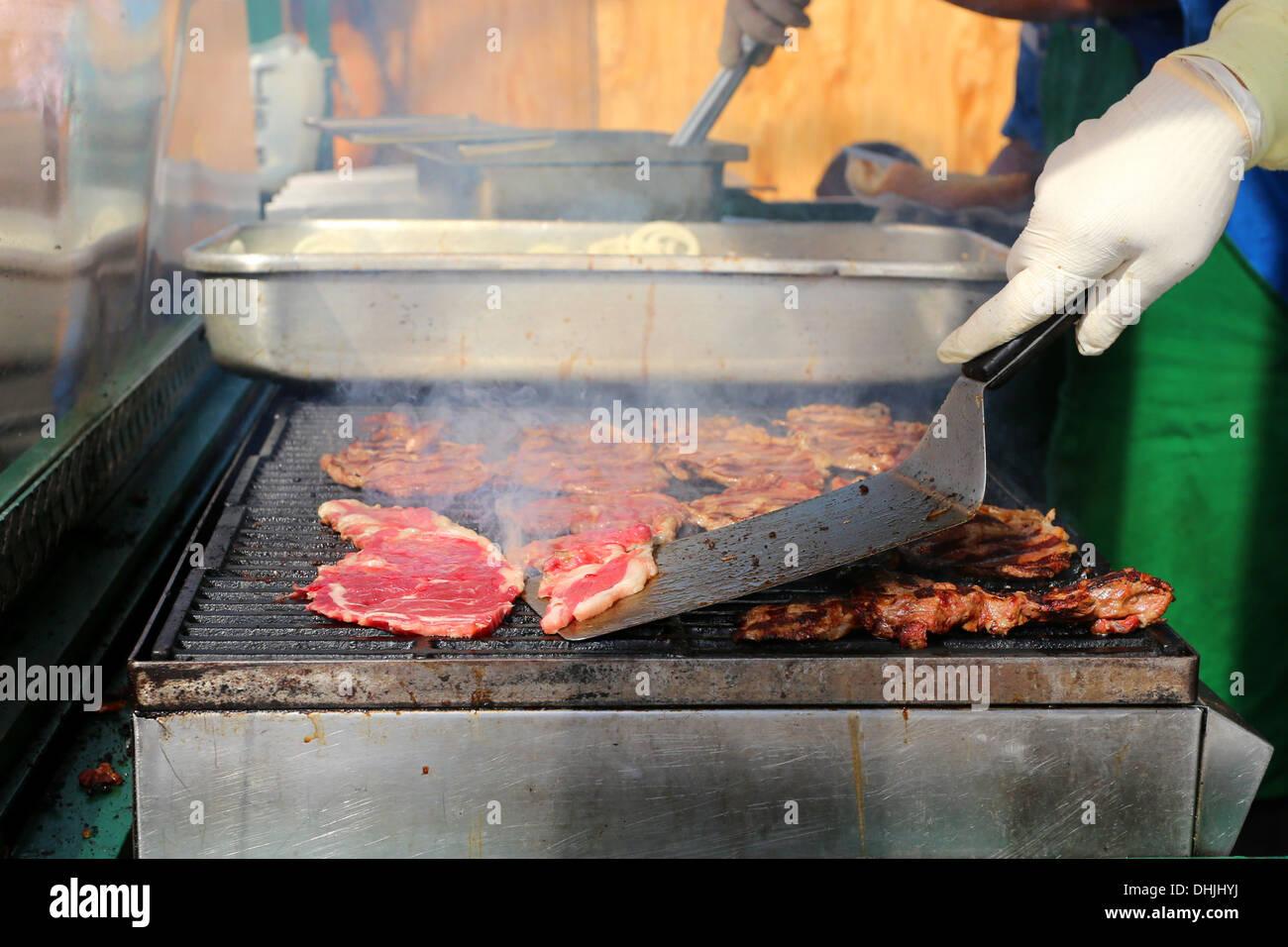 Cooking over a hot grill hi-res stock photography and images - Alamy
