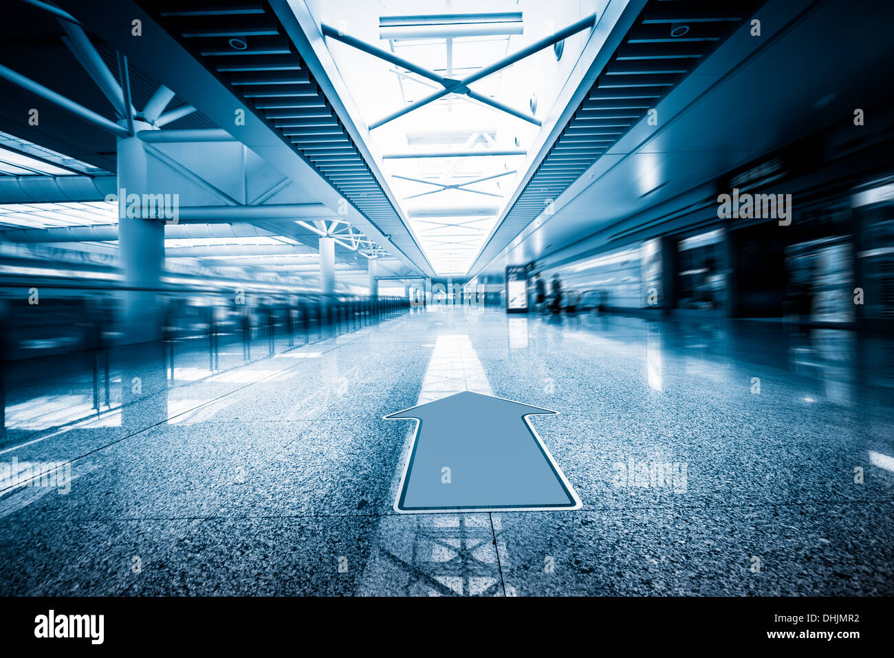 City walk glass hi-res stock photography and images - Alamy