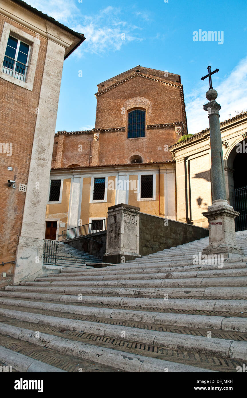 Side view basilica santa maria hi-res stock photography and images - Alamy