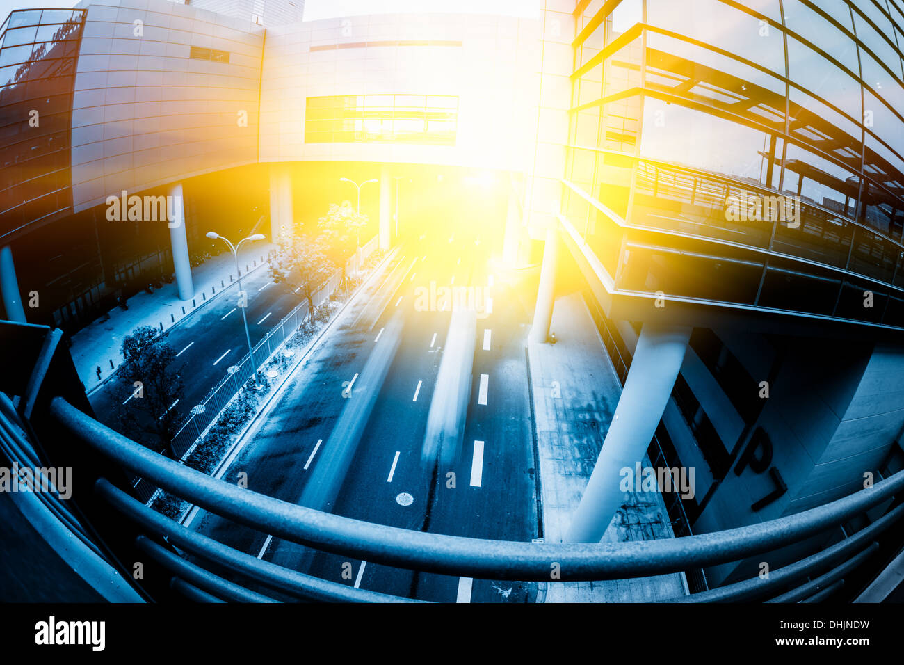 Line urban city building hi-res stock photography and images - Alamy