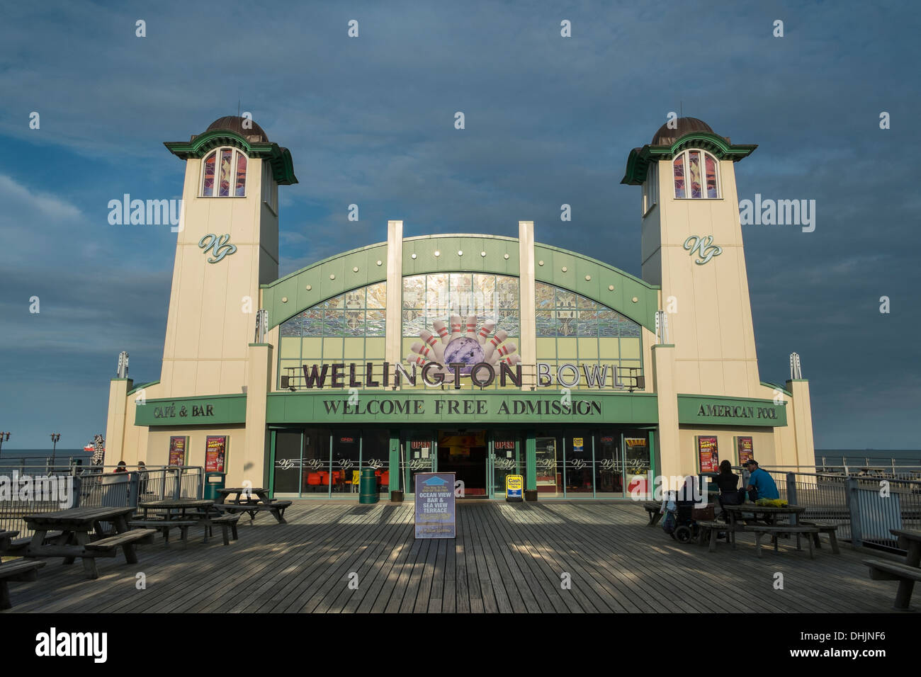 United Kingdom, England, Great Yarmouth, Amusement park on Wellington ...