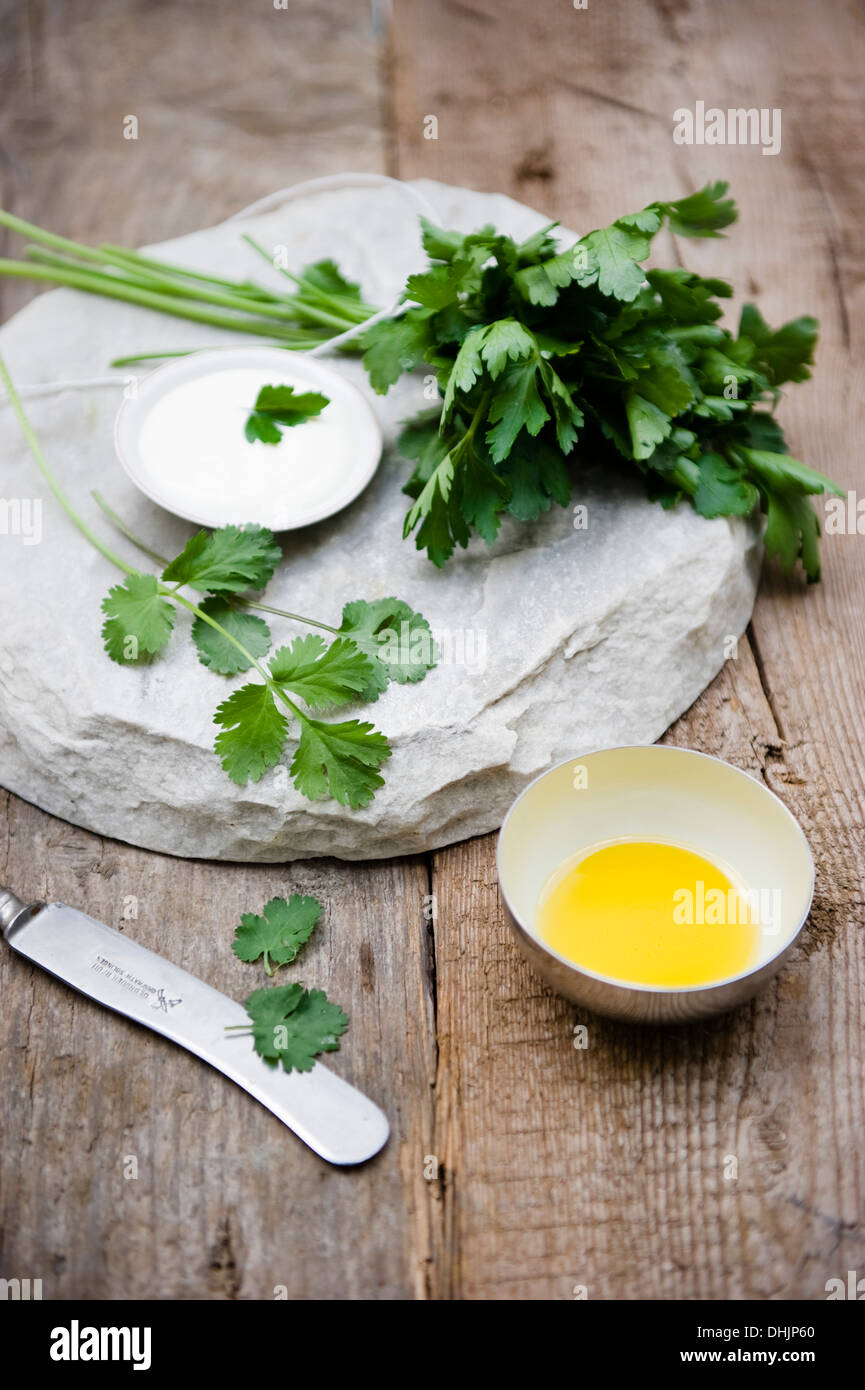 Garden grown fresh herbs hi-res stock photography and images - Alamy