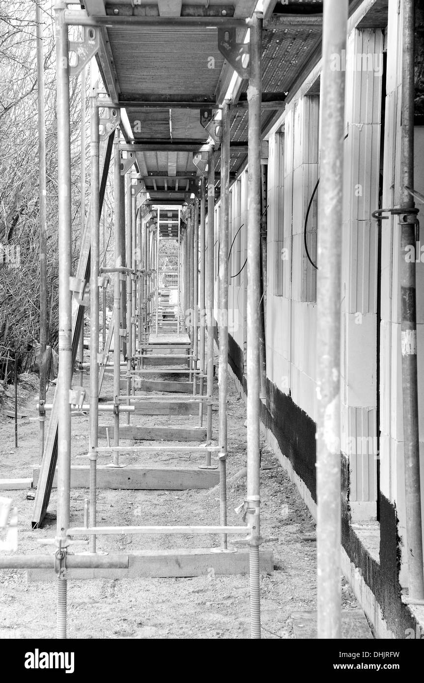 Scaffolding construction background Black and White Stock Photos ...