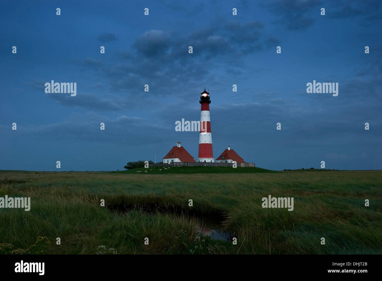 Lighthouse westerhever night hi-res stock photography and images - Alamy