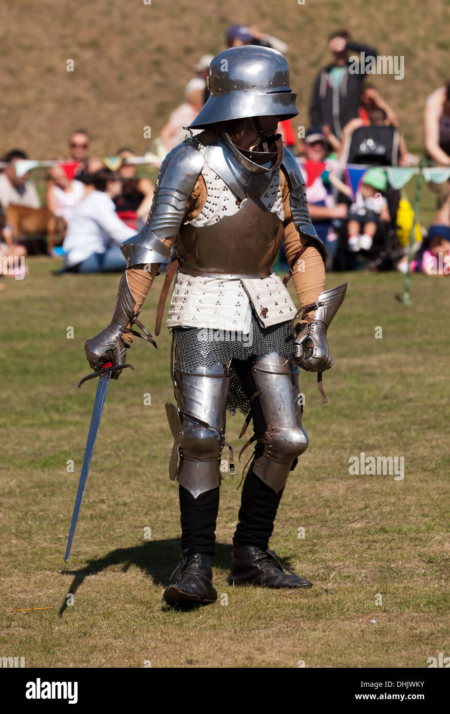 Medieval knights castle hi-res stock photography and images - Alamy