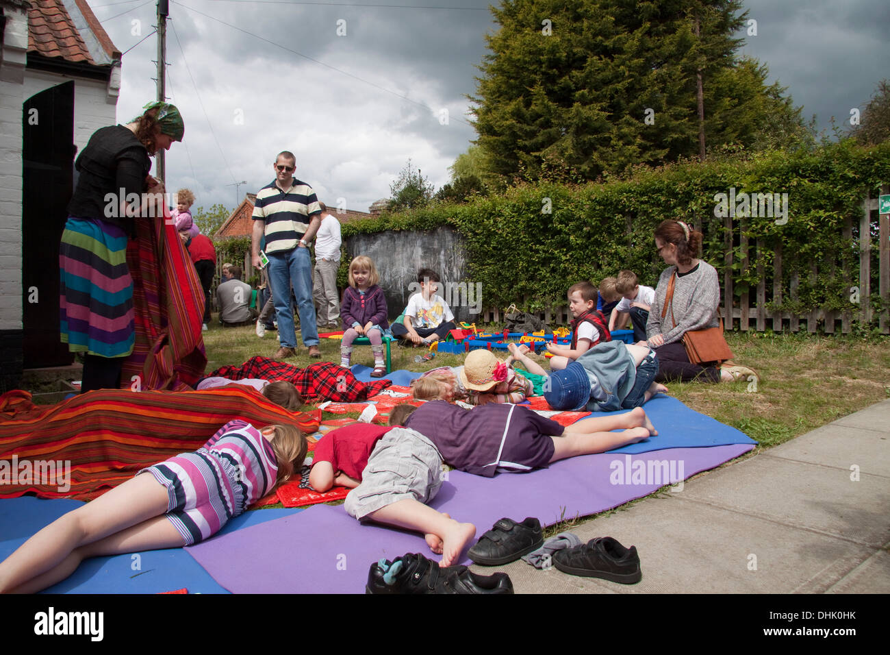 Quiet time with children hi-res stock photography and images - Alamy