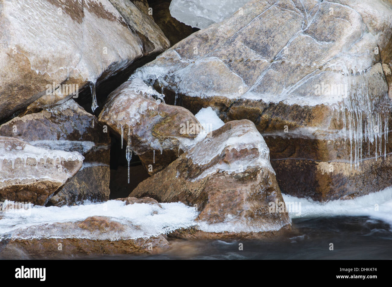 Frost covered rockery hi-res stock photography and images - Alamy
