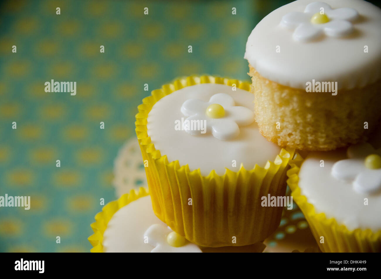 Waitrose cakes hi-res stock photography and images - Alamy