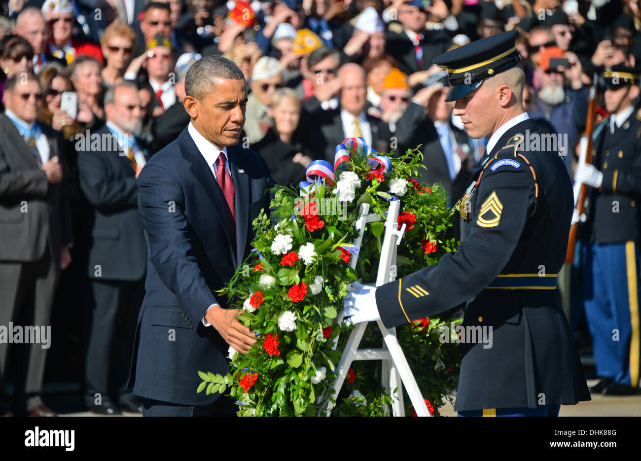 Military cemetery ceremonies hi-res stock photography and images - Alamy