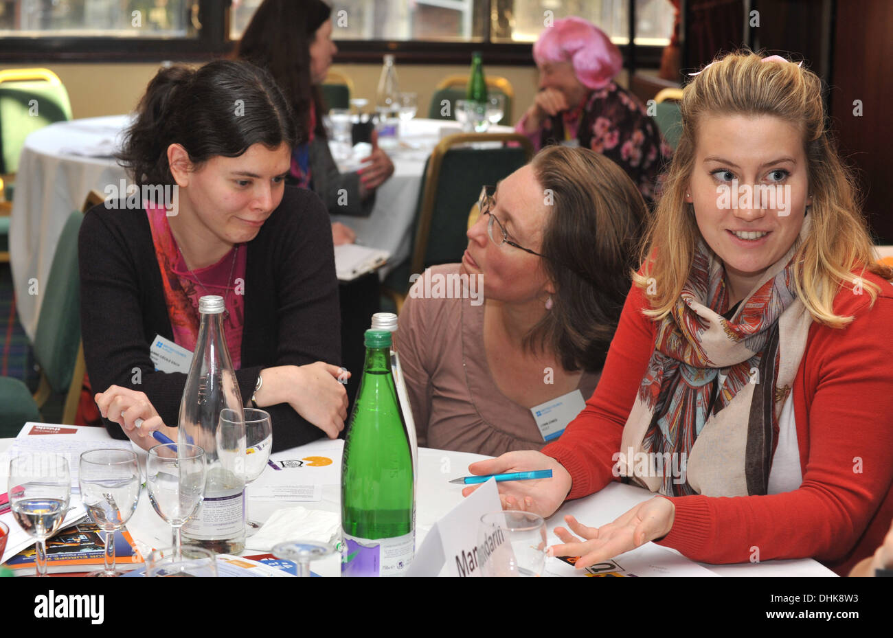 Learn english foreign language hi-res stock photography and images - Alamy