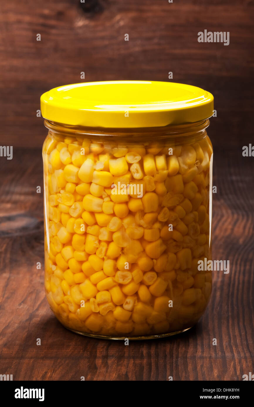 Whole sweet corn hi-res stock photography and images - Alamy