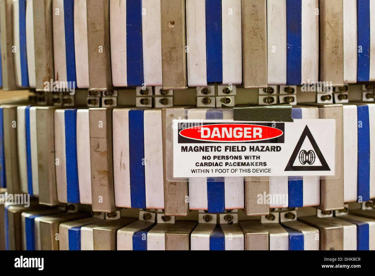 Magnetic field warning sign hi-res stock photography and images - Alamy