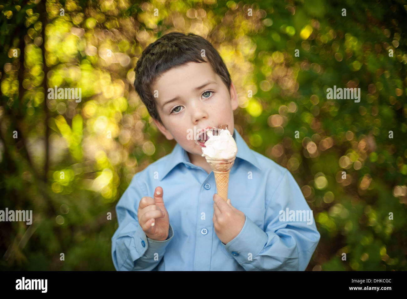 Boy with ice cream cone hi-res stock photography and images - Alamy