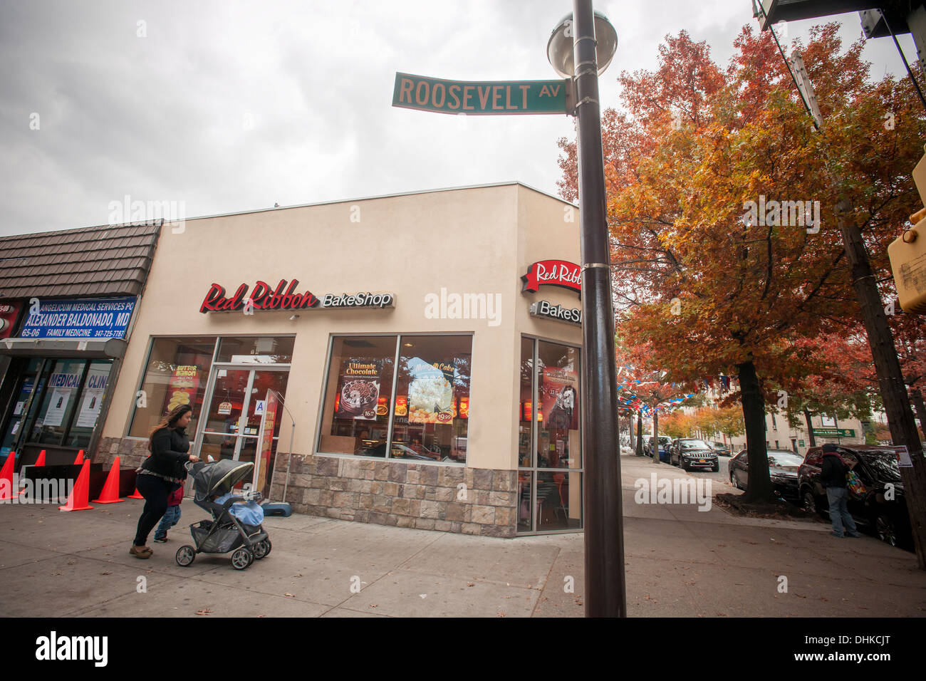 Red Ribbon Bake Shop on Roosevelt Avenue in Queens in New York in the ...