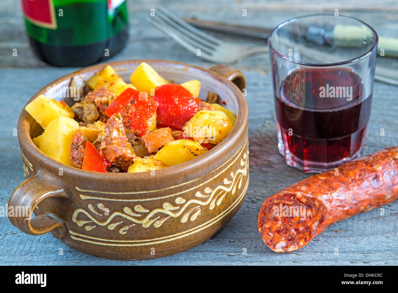 Spanish stew with chorizo sausage Stock Photo - Alamy