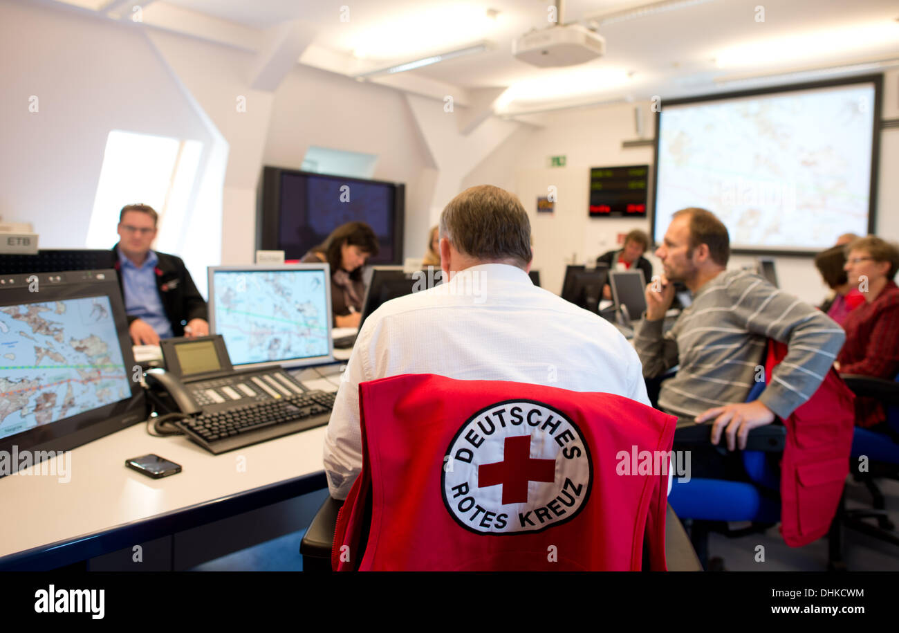 Berlin, Germany. 12th Nov, 2013. Employees of the German Red Cross (DRK ...