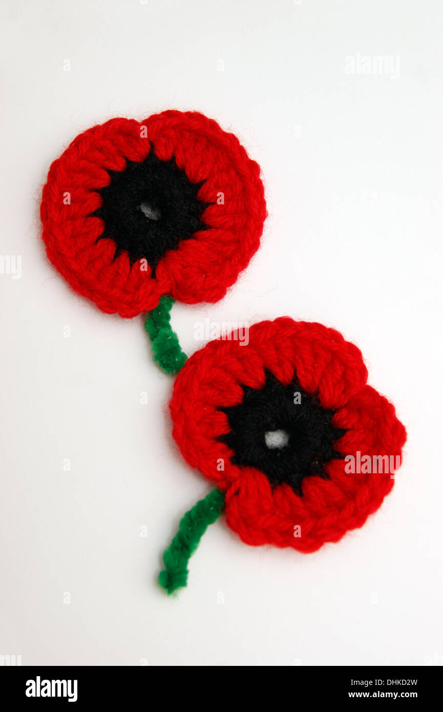 Crocheted poppy hi-res stock photography and images - Alamy