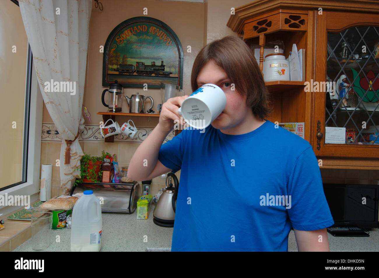 Male drinking coffee hi-res stock photography and images - Alamy