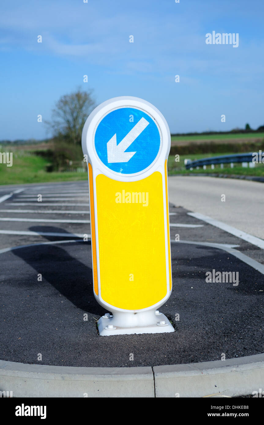 British road signs in england uk hi-res stock photography and images ...