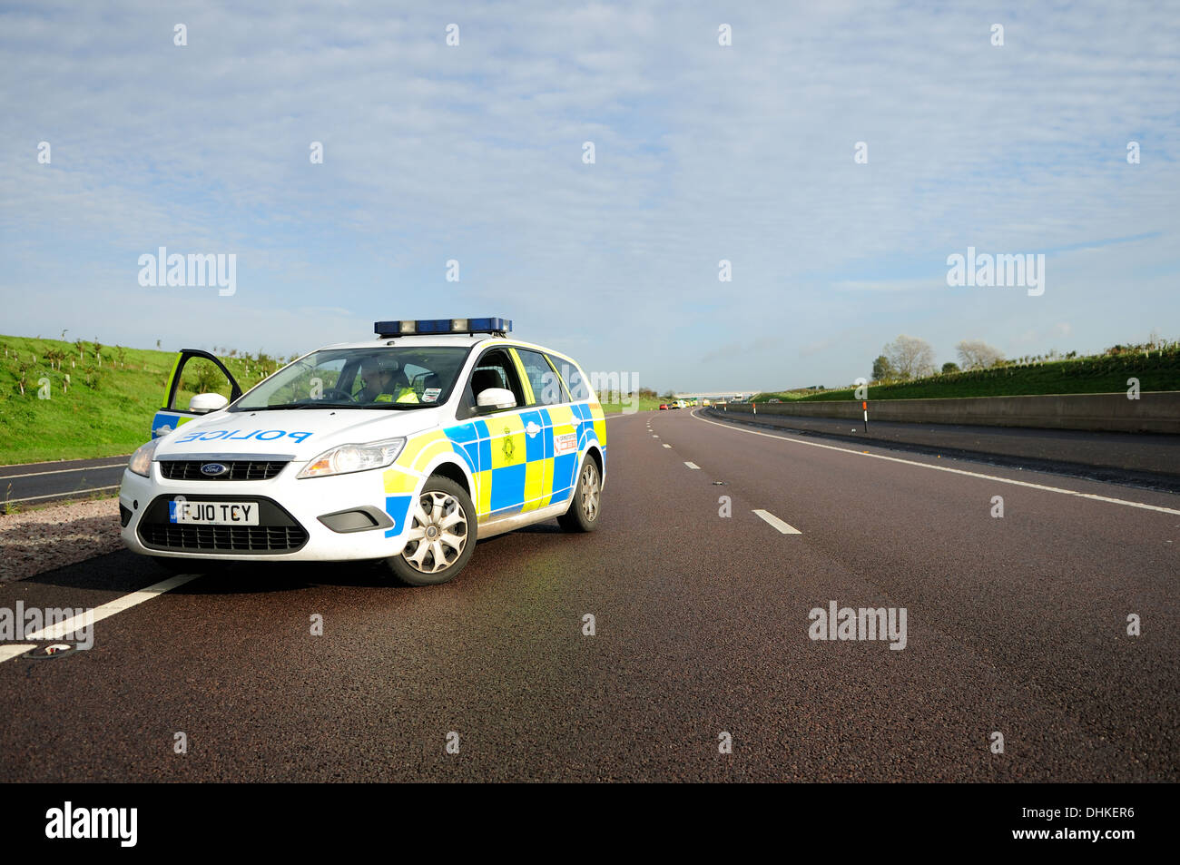Uk car accident police hi-res stock photography and images - Alamy