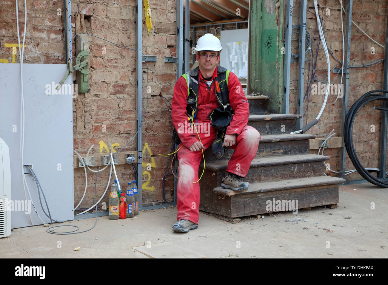 Electrician uk hi-res stock photography and images - Alamy