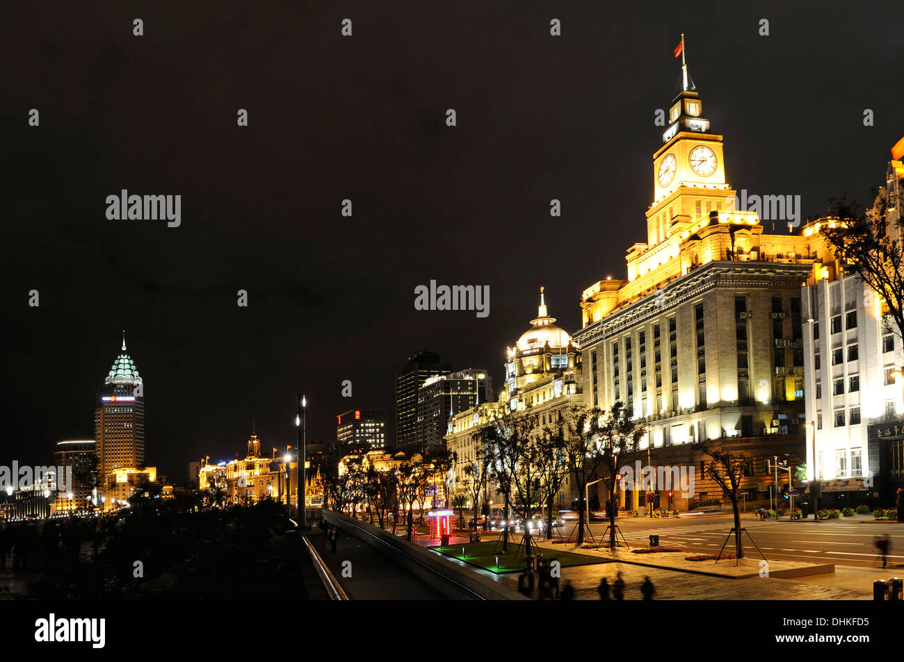 The Bund at night, Promenade in Shanghai, China Stock Photo - Alamy