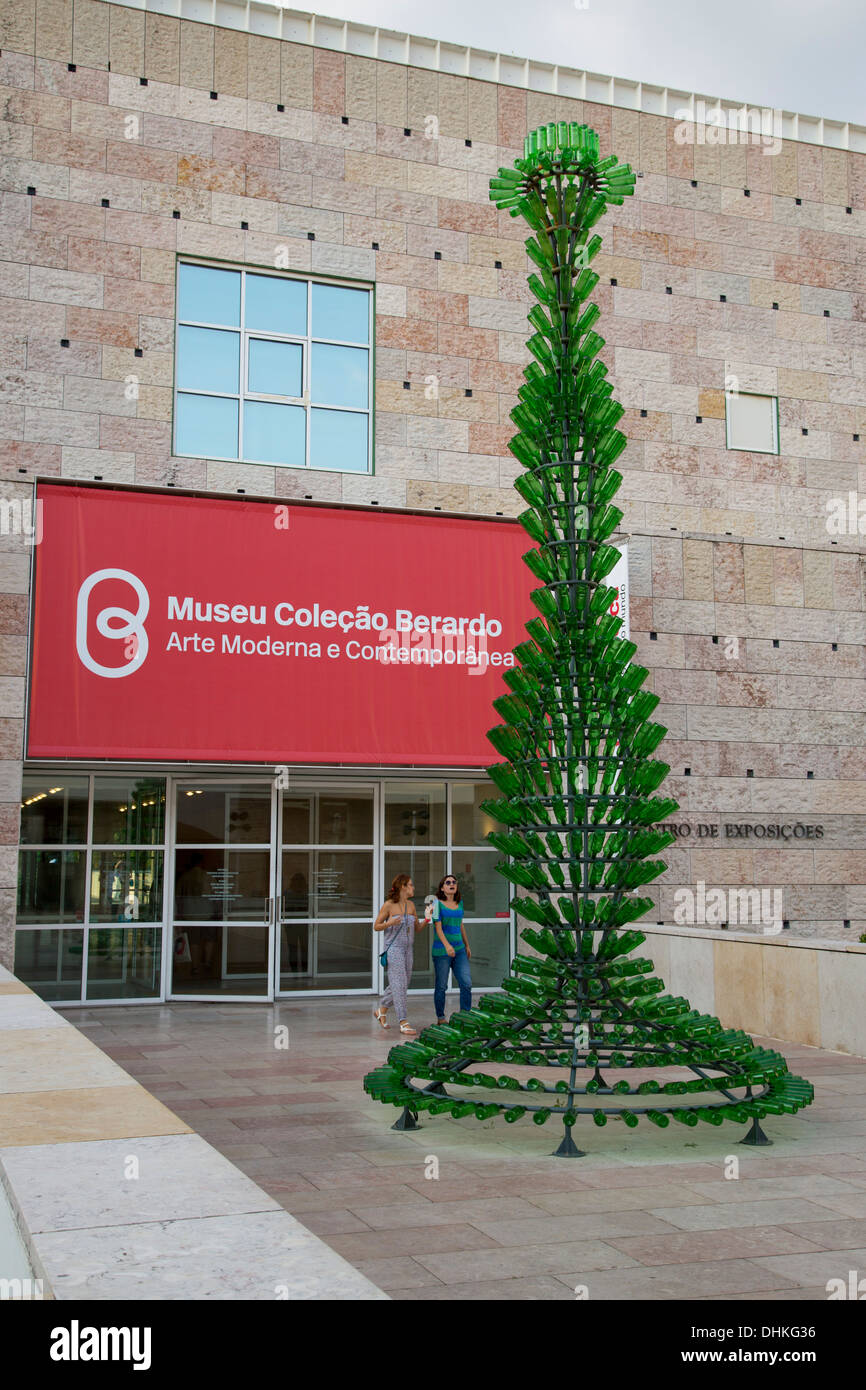 Sculpture on display outside Museo Coleccion Berardo, Berardo ...