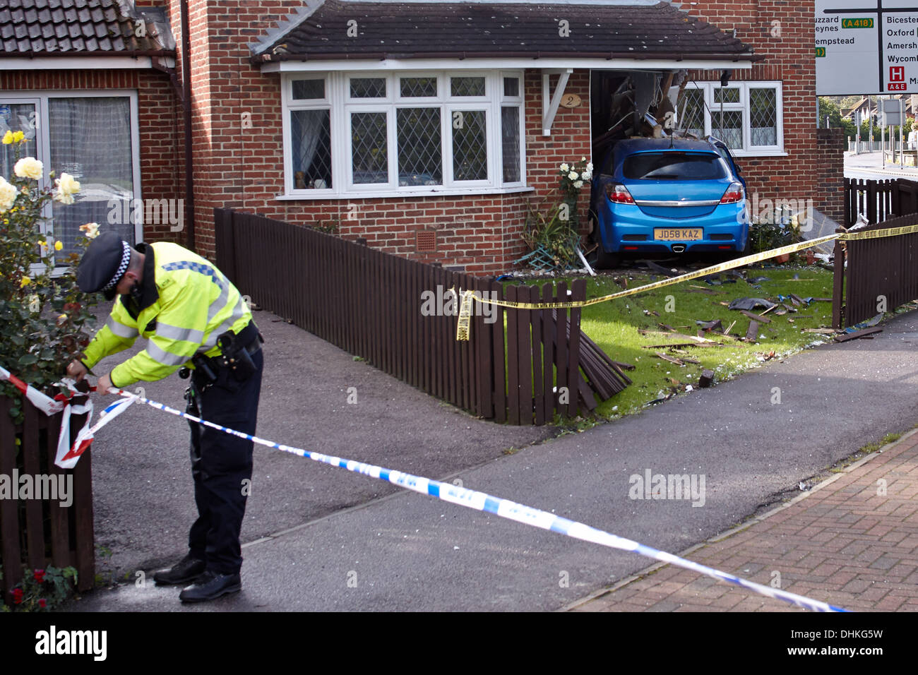 Car crashed into house hi-res stock photography and images - Alamy