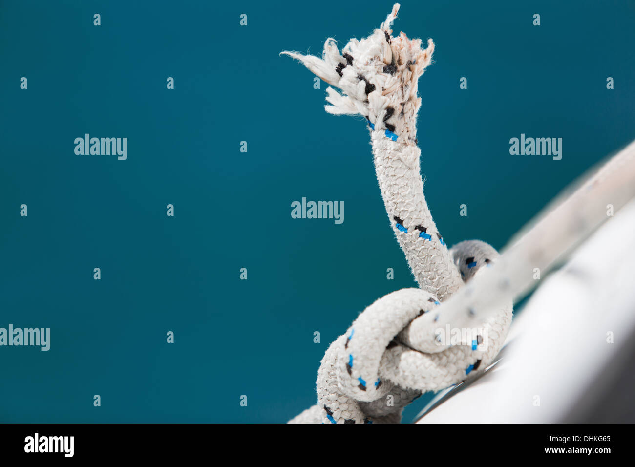 Nautical rope knot hi-res stock photography and images - Alamy