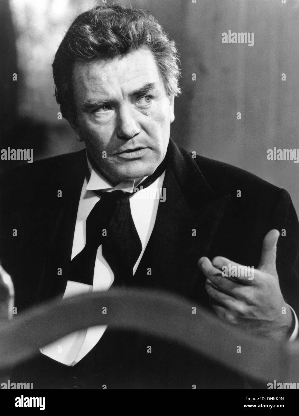 Under the volcano 1984 albert finney Black and White Stock Photos ...