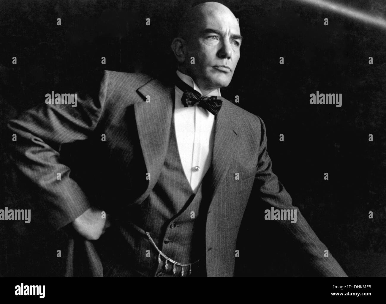 Annie 1982 albert finney hi-res stock photography and images - Alamy