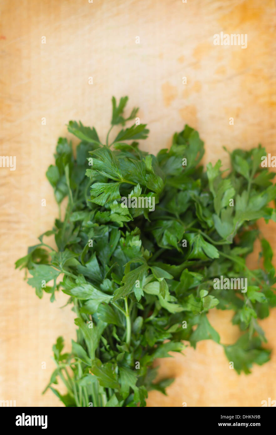 Large green parsley hi-res stock photography and images - Alamy