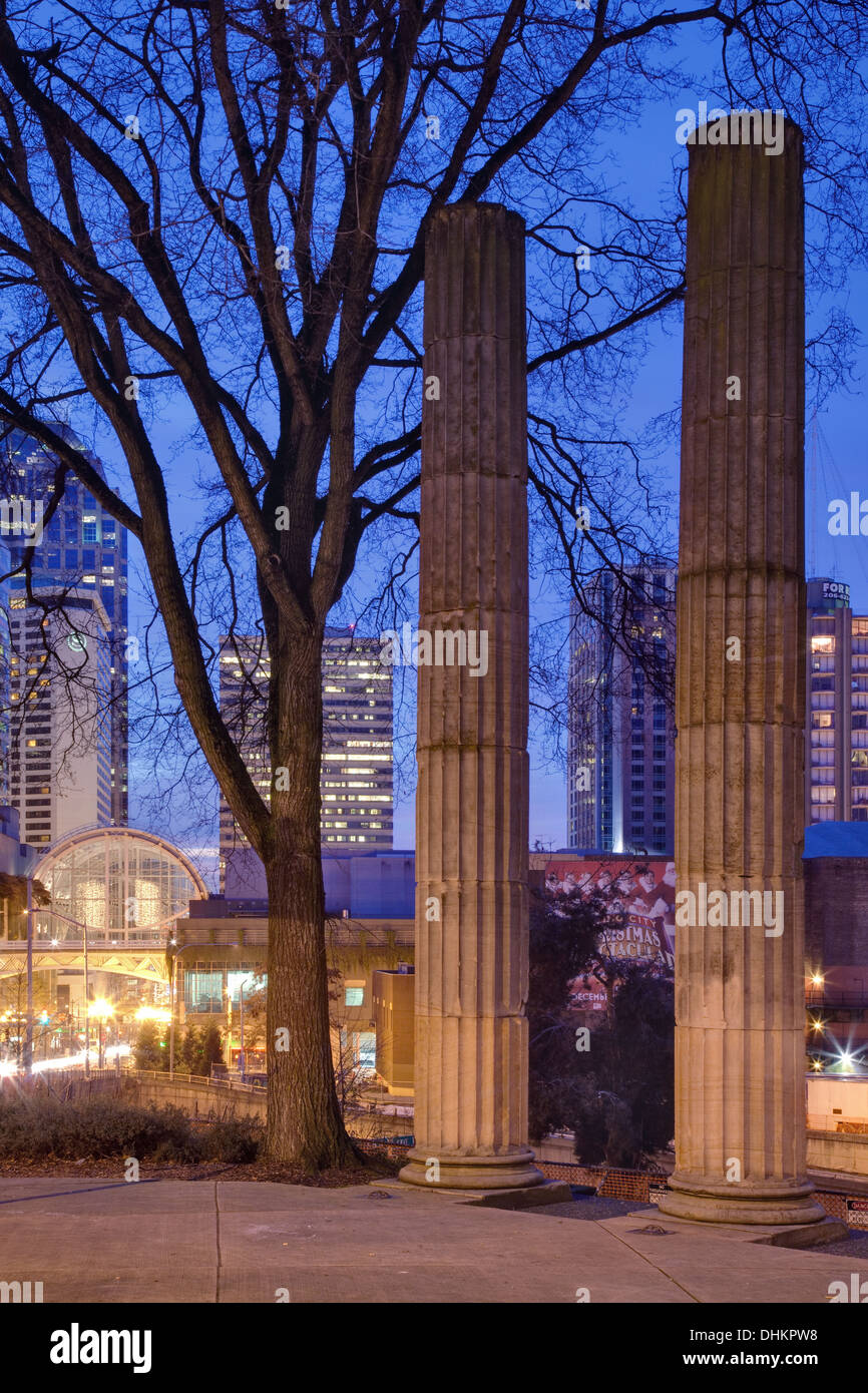 Seattle convention center hi-res stock photography and images - Alamy