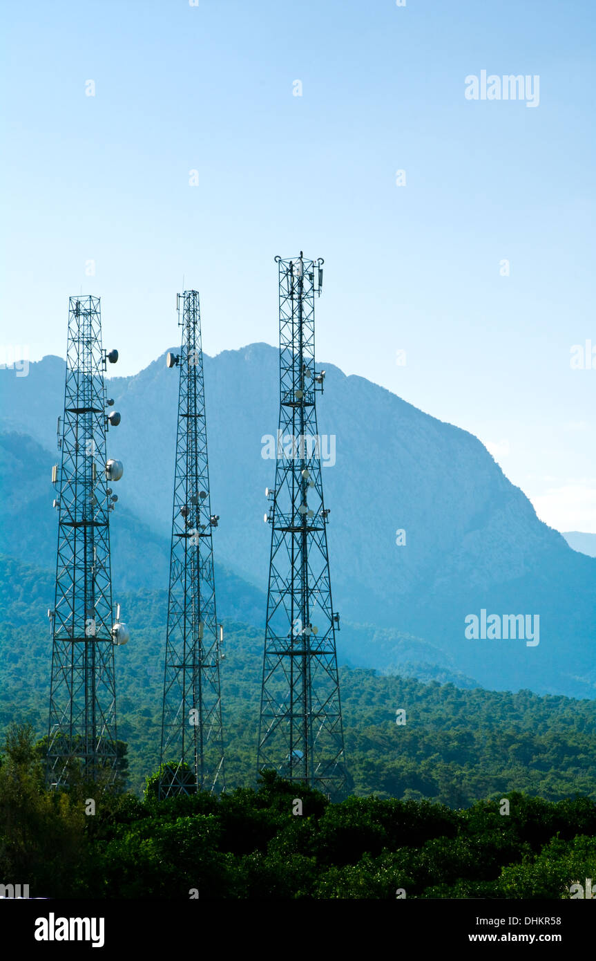 Communications tower antenna hi-res stock photography and images - Alamy